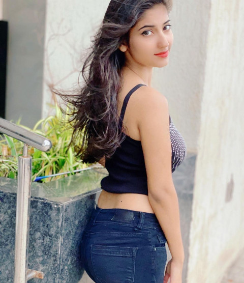 Beautiful Angle Rai Tik Tok Star Images Pic HD | OyePhoto