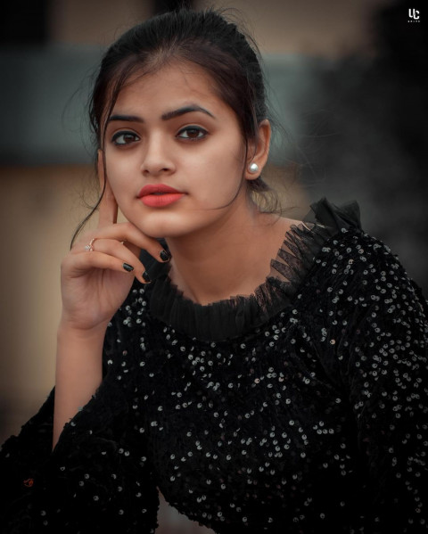 Dipika Rana Model Wallpaper in Black Dress | Image Free Download