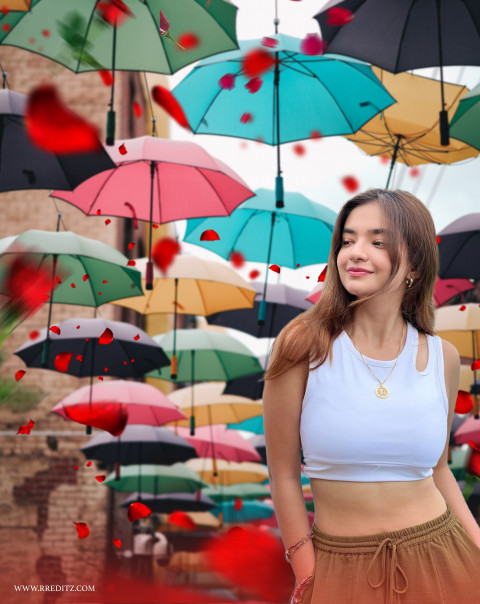 Happy Valentine's Day Photoshop Background With Girls | OyePhoto