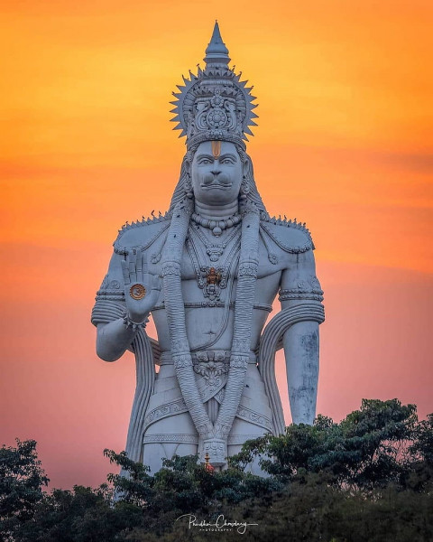 Lord Bajrang Bali Hanuman Images For Iphone & WhatsApp Dp | OyePhoto