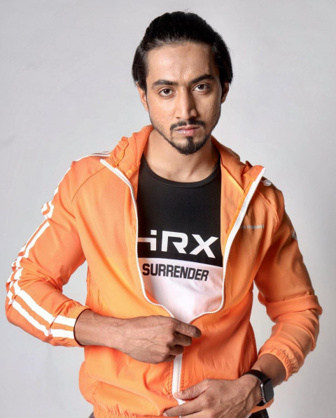 Mr Faisu Team 07 Handsome look Wallpaper Hd | OyePhoto