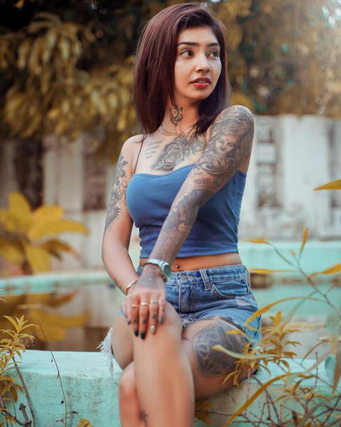 Wish Rathod Hot HD DP & Wallpapers for WhatsApp | OyePhoto