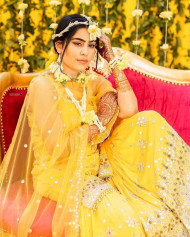 Wedding Haldi Images HD Wallpaper For Girls | Image Free Download